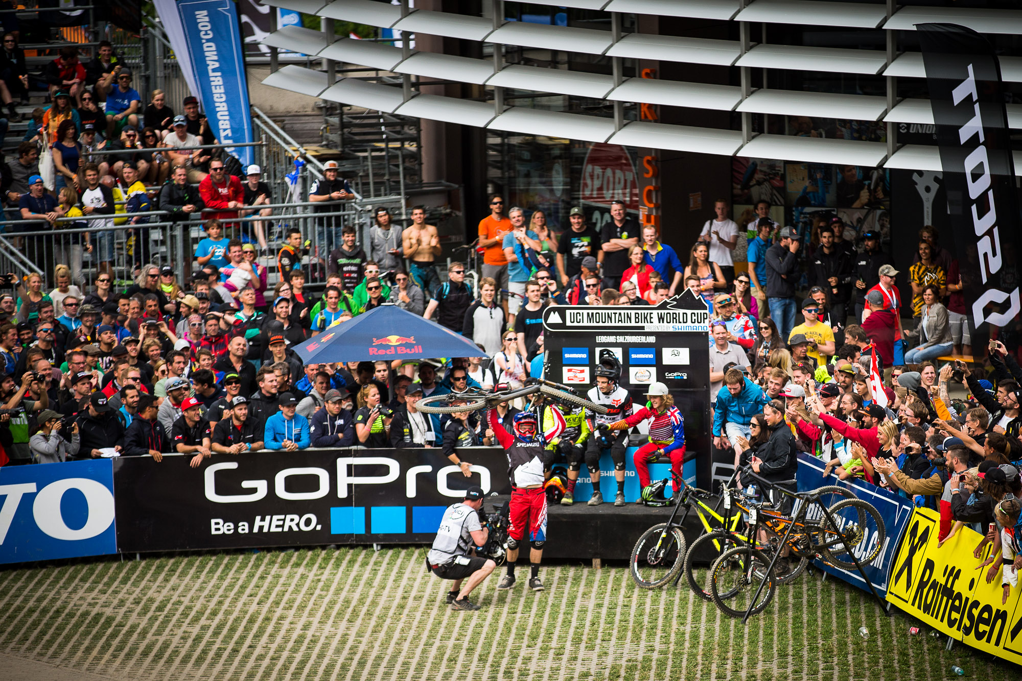 Aaron Gwin – Chainless – How did he do i...