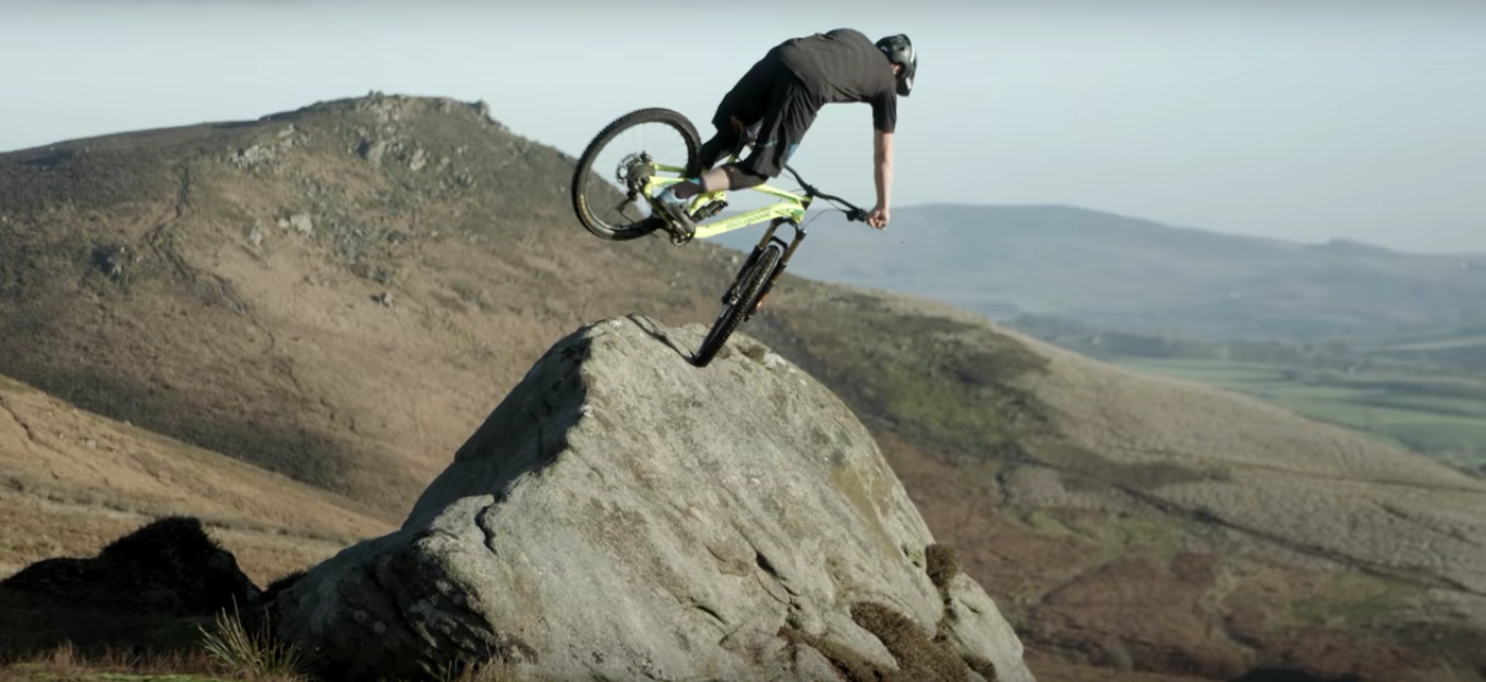 Chris Akrigg – As it Lies